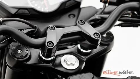 Bajaj Pulsar N160 Handle Bar Image - BikeWale