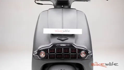 Keeway Sixties 300i Front View Image - BikeWale