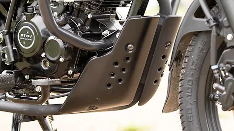 Bajaj CT 125X Bash Plate/Sump Guard Image - BikeWale