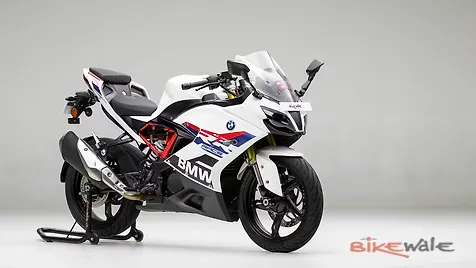BMW G310 RR Right Front Three Quarter Image - BikeWale