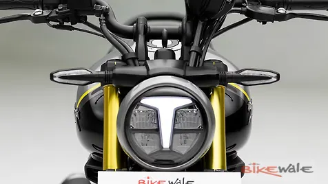 TVS Ronin Projector Headlight Image - BikeWale