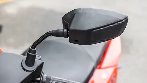 Hero Xoom Rear View Mirror Image - BikeWale