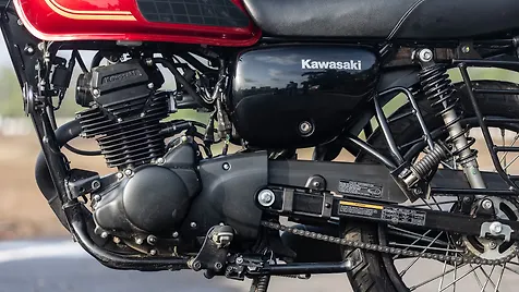 Kawasaki W175 Engine From Left Image - BikeWale