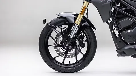 Keeway K300 N Front Alloy Wheel Image - BikeWale