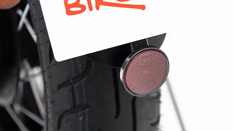 Jawa 42 Bobber Rear Reflex Reflector Image - BikeWale