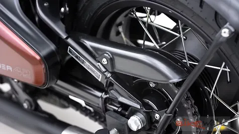 Jawa 42 Bobber Chain Cover Image - BikeWale