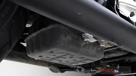 Jawa 42 Bobber Silencer/Muffler Image - BikeWale