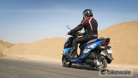 Suzuki Avenis 125 Left Rear Three Quarter Image - BikeWale