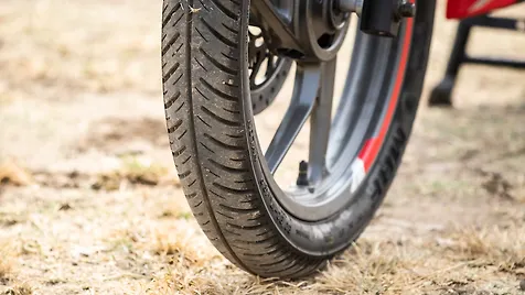 Bajaj Pulsar P150 Front Tyre Image - BikeWale