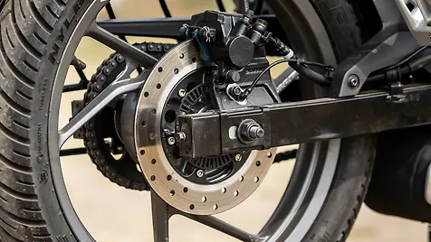 Bajaj Pulsar P150 Rear Disc Brake Image - BikeWale