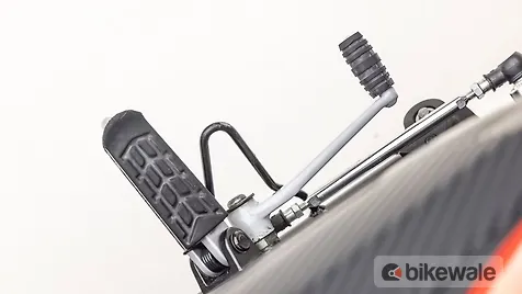 TVS Apache RTR 160 Gear Shift Lever Image - BikeWale