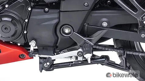 TVS Apache RTR 160 Gear Shift Lever Image - BikeWale