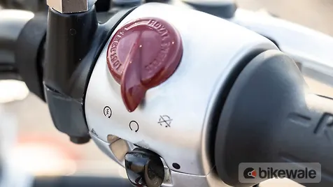 Royal Enfield Super Meteor 650 Left Side Multifunction Switchgear Image ...
