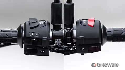 Bajaj Pulsar P150 Handle Bar Image - BikeWale