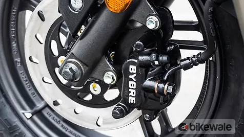 Hero Xoom Front Disc Brake Image - BikeWale