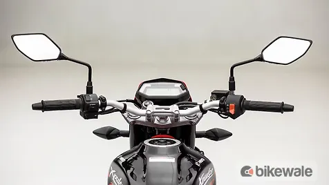 Hero Xpulse 200T 4V Handle Bar Image - BikeWale