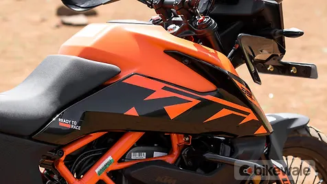 KTM 390 Adventure Fuel Tank Image - BikeWale