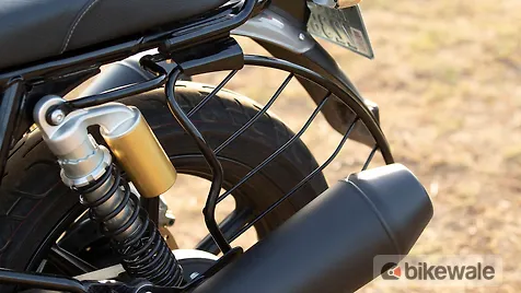 Royal Enfield Interceptor 650 Saree Guard Image - BikeWale