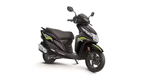 Honda Dio 125 Right Front Three Quarter Image – BikeWale