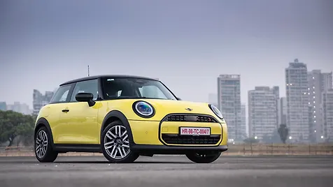 Mini Cooper 360° View - CarWale