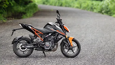 KTM 160 Duke Engine From Right Image – BikeWale