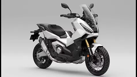 Honda X-ADV Right Front Three Quarter Image – BikeWale