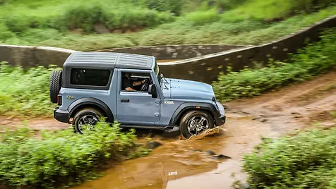 Mahindra Thar 360° View - CarWale