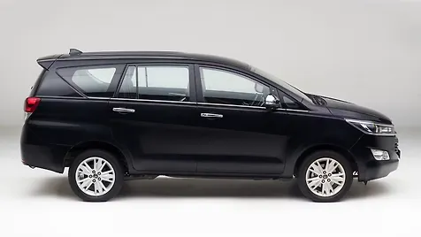 Toyota Innova Crysta [2016-2020] 360° View - CarWale