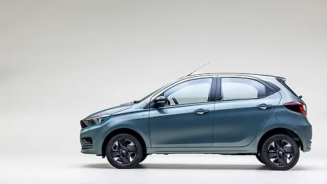 Tata Tiago EV 360° View - CarWale