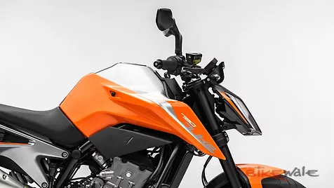 KTM 790 Duke Fuel Tank Image - BikeWale