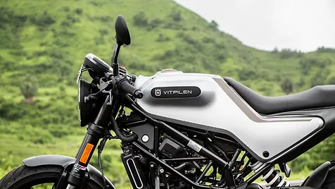 Husqvarna Vitpilen 250 Side Image - BikeWale