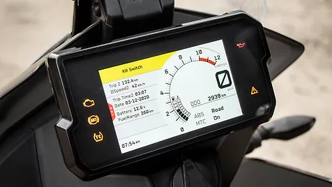 KTM 390 Adventure [2021] TFT / Instrument Cluster Image - BikeWale
