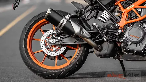 KTM 390 Duke [2021] Rear Wheel & Tyre Image - BikeWale