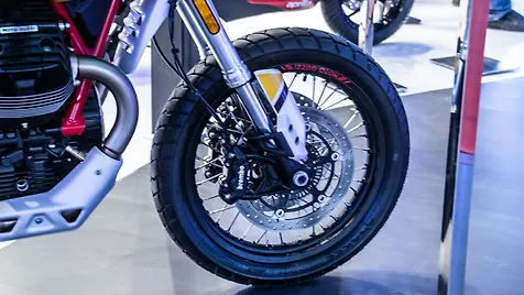 Moto Guzzi V85 Front Forks Image - BikeWale