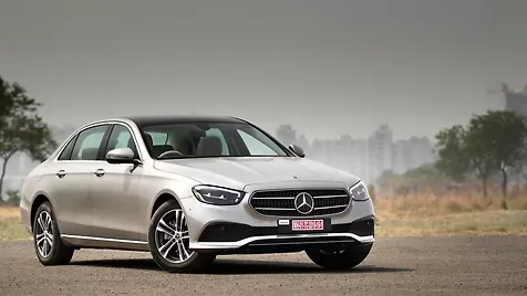 Mercedes-Benz E-Class 360° View - CarWale