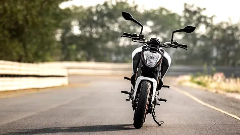 KTM 200 Duke [2021] Front View Image - BikeWale