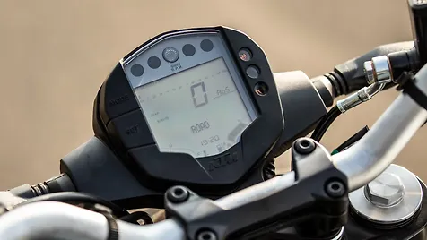 KTM 200 Duke [2021] TFT / Instrument Cluster Image - BikeWale