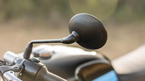 Royal Enfield Continental GT 650 Rear View Mirror Image - BikeWale