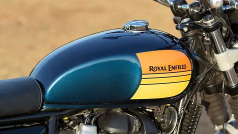 Royal Enfield Interceptor 650 Branding/Fuel Tank Decal Image - BikeWale