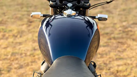 Royal Enfield Interceptor 650 Rider Seat Image - BikeWale