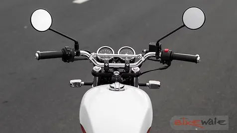 Royal Enfield Interceptor 650 Handle Bar Image - BikeWale