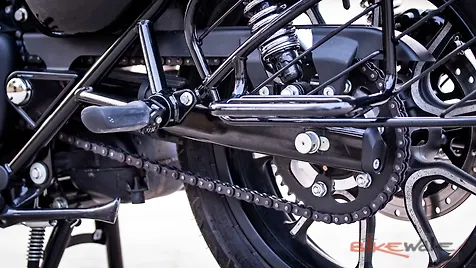 Royal Enfield Meteor 350 Drive Chain and Sprocket Image - BikeWale