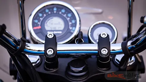Royal Enfield Meteor 350 Handle Bar Image - BikeWale