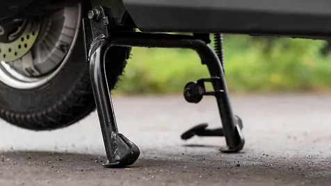 BGauss B8 Center Stand Image - BikeWale