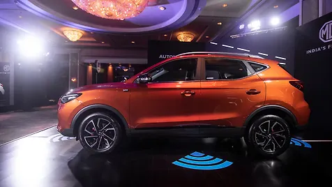 MG Astor 360° View - CarWale