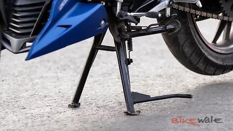 TVS Apache RTR 200 4V Main Stand Image - BikeWale