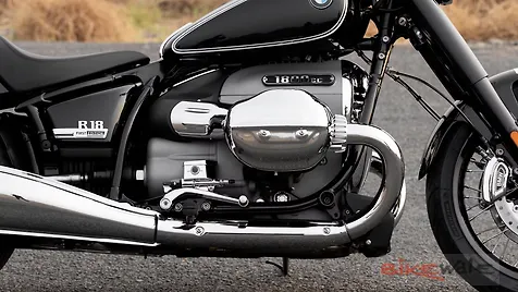BMW R18 Engine From Right Image - BikeWale