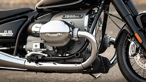 BMW R18 Engine From Right Image - BikeWale