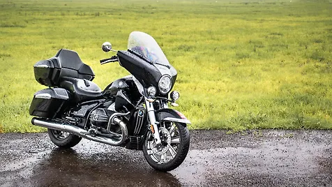 BMW R18 Right Front Three Quarter Image – BikeWale