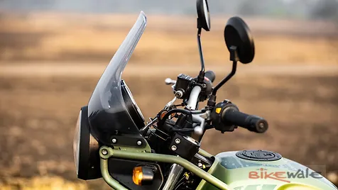 Royal Enfield Himalayan windscreen Image - BikeWale